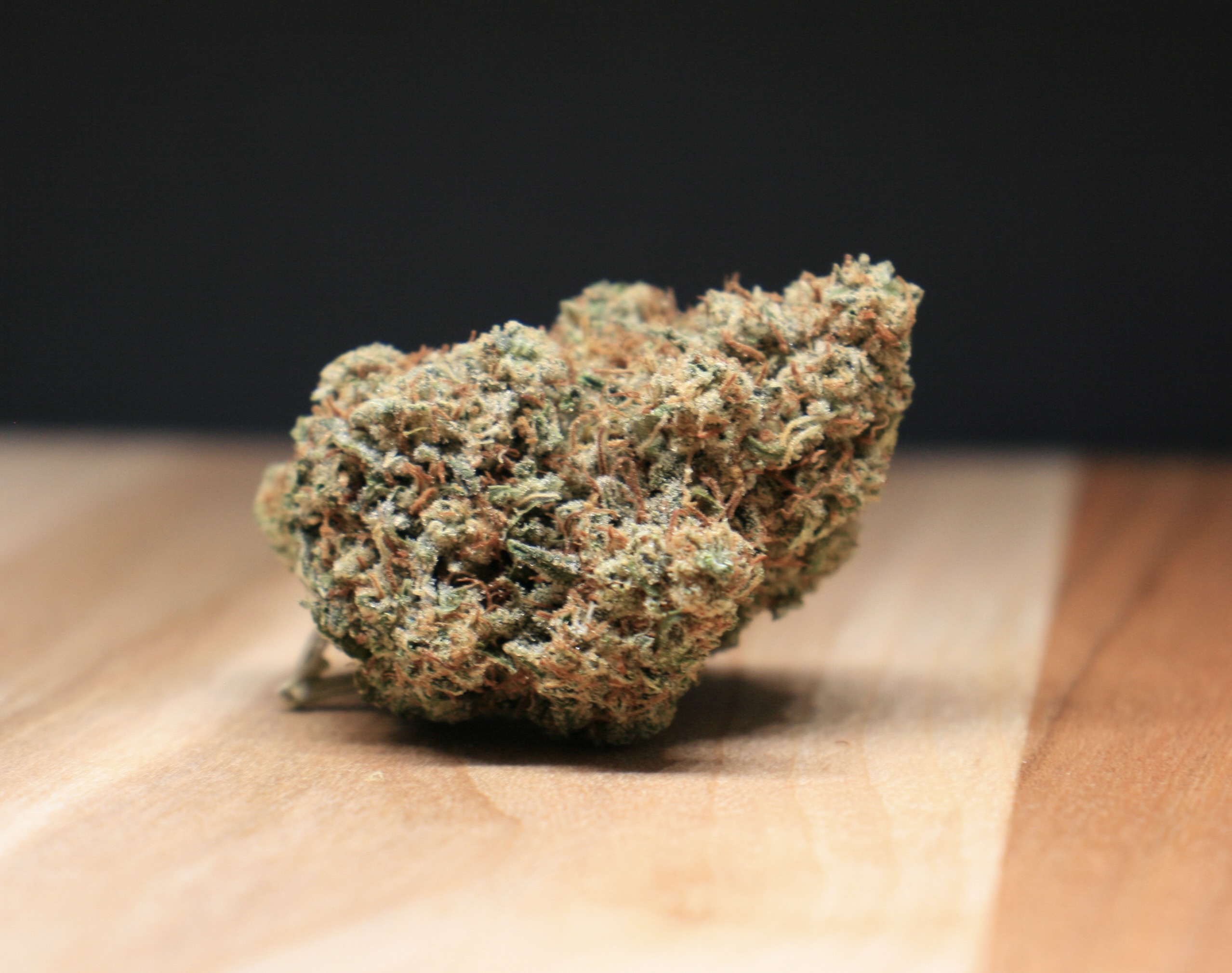 Frost Factory - Silver Kush - Roger's Croptops